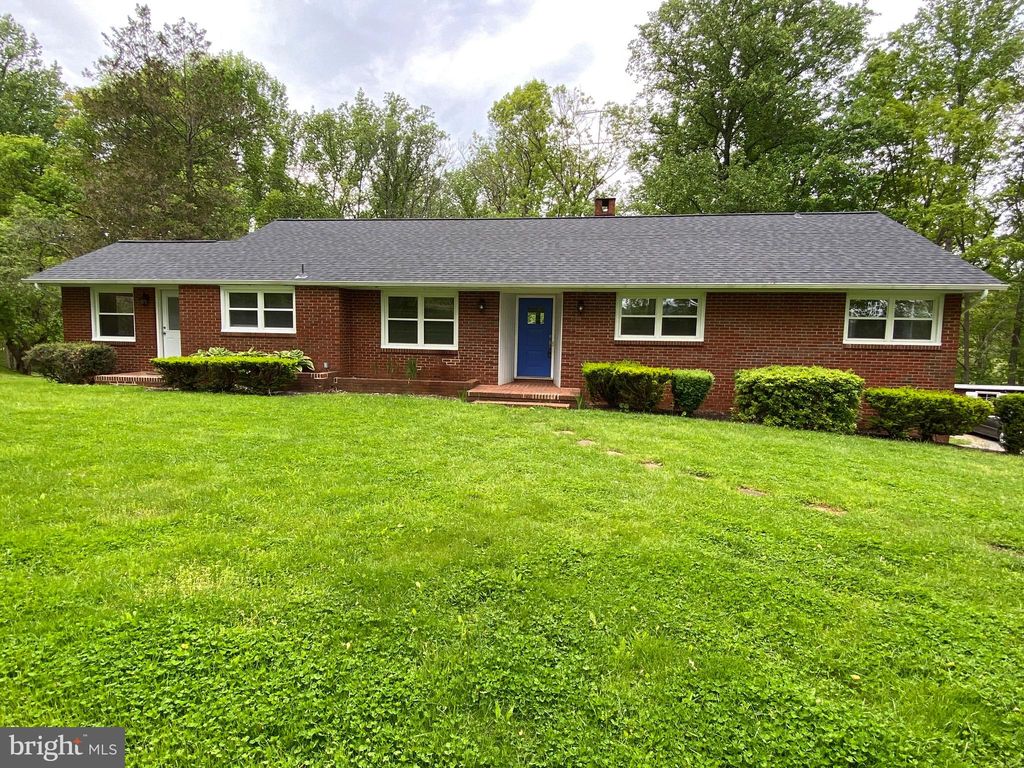 5472 Merry Oaks Rd, The Plains, VA 20198 - See Est. Value, Schools & More