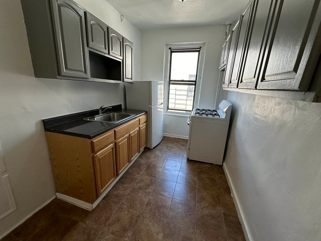 3820 Waldo Ave #D3, Bronx, NY 10463 - See Est. Value, Schools & More