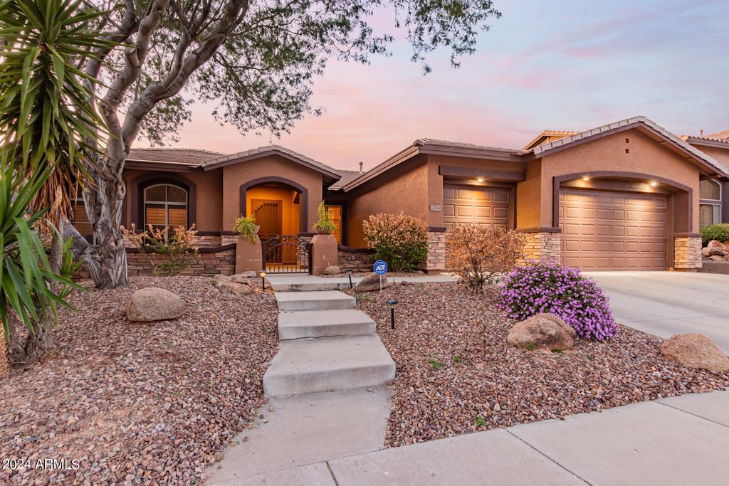 2734 W Adventure Dr, Anthem, AZ 85086 - See Est. Value, Schools & More