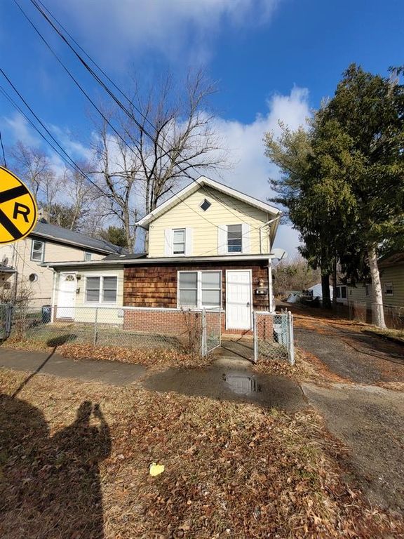 12 Brown, Apt C - Lakehurst, NJ | Trulia