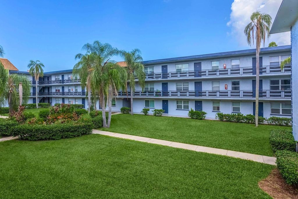 4348 Plaza Dr #A207, Holiday, FL 34691 - See Est. Value, Schools & More