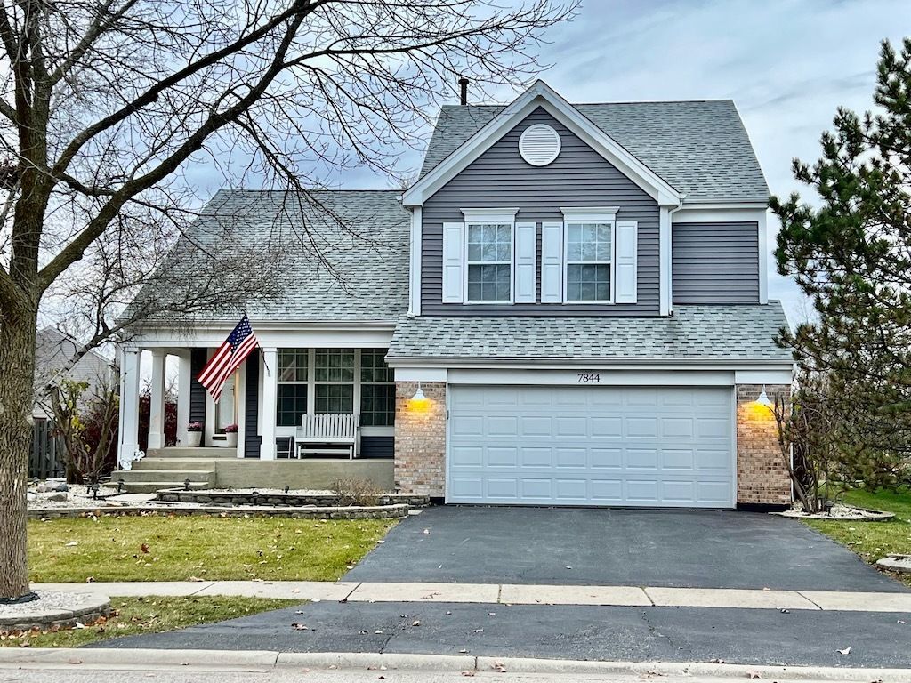 7844 Geneva Dr, Gurnee, IL 60031 - See Est. Value, Schools & More