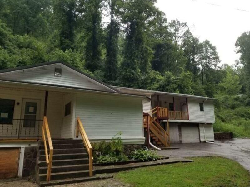 173 Tunnel Br, Myra, KY 41549 - See Est. Value, Schools & More
