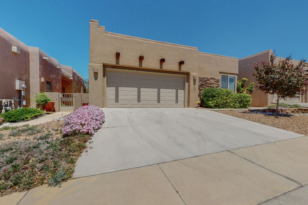 8919 Desert Fox Way NE, Albuquerque, NM 87122 - See Est. Value, Schools ...