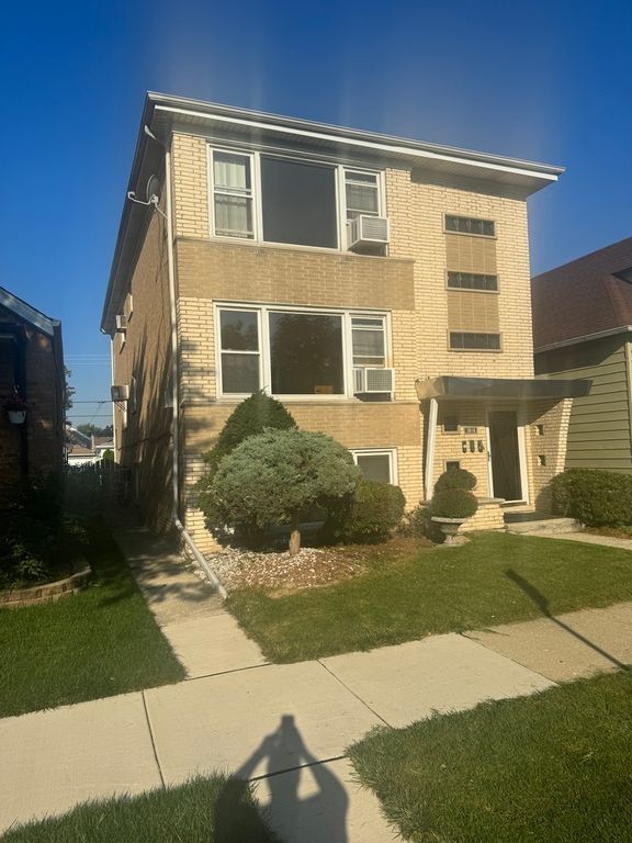3816 S Ridgeland Ave, Berwyn, IL 60402 | MLS# 12471502 | Trulia