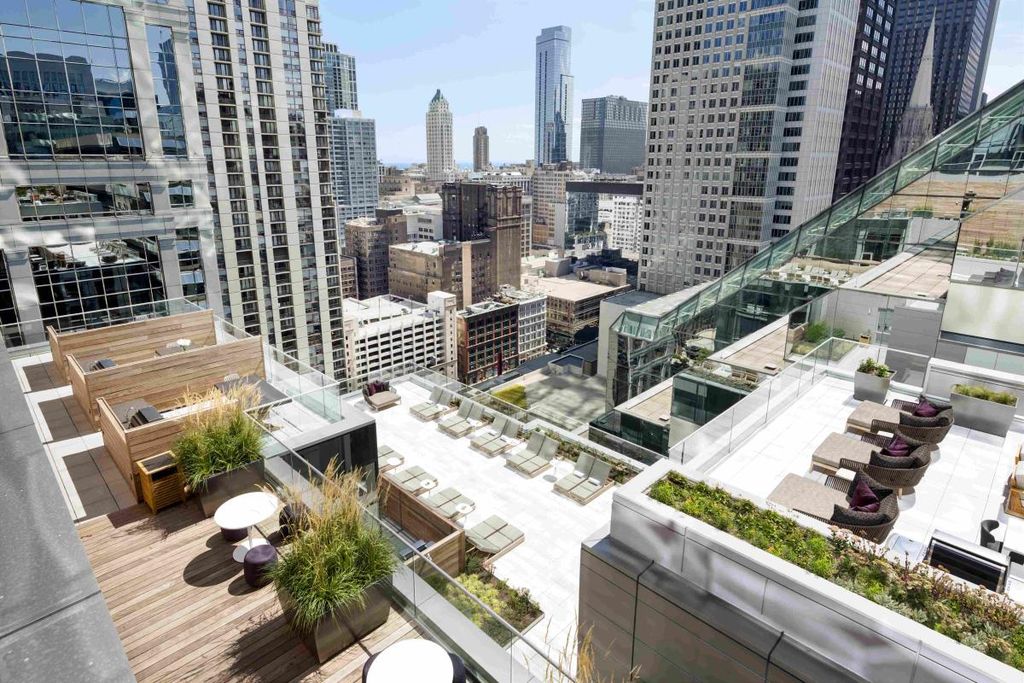 OneEleven - Chicago, IL | Trulia