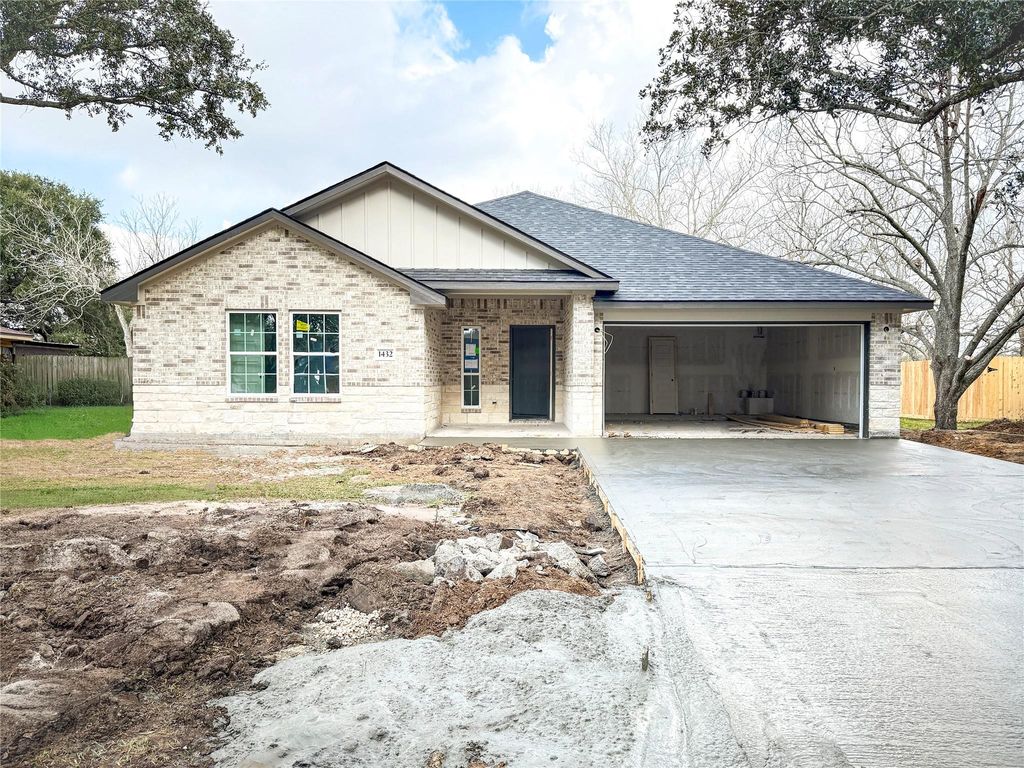 1432 Camellia St, Sweeny, TX 77480 | MLS# 13752431 - Trulia | Trulia