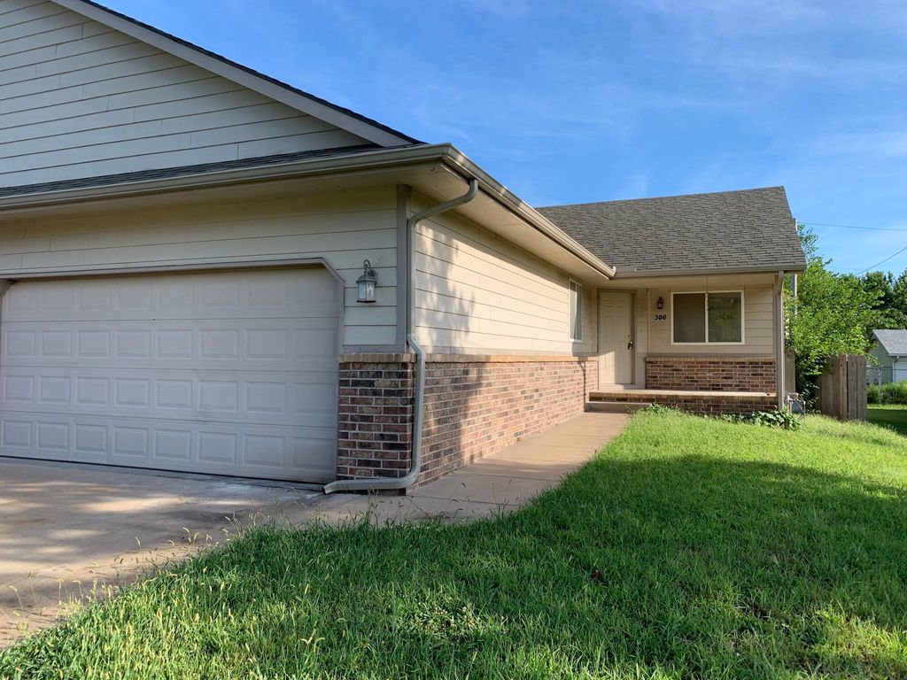 306 Pine Ridge Ct, Rose Hill, KS 67133 | Trulia