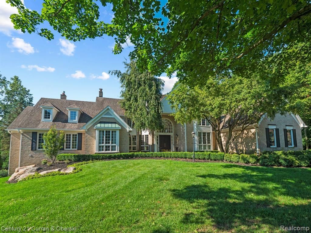 46895 Pickford St, Northville, MI 48168 - See Est. Value, Schools & More