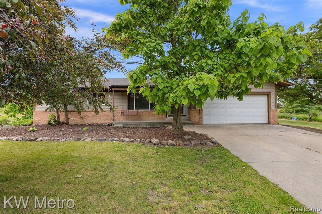 15183 Yale Rd, Yale, MI 48097 - See Est. Value, Schools & More