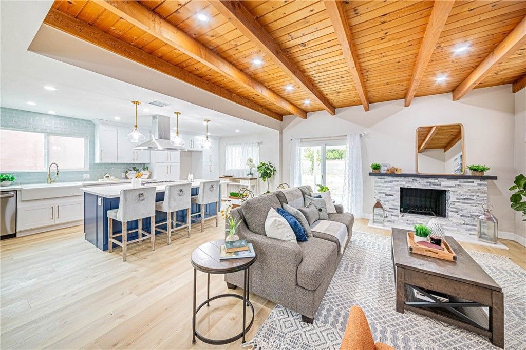 11582 Dale St, Garden Grove, CA 92841 - See Est. Value, Schools & More