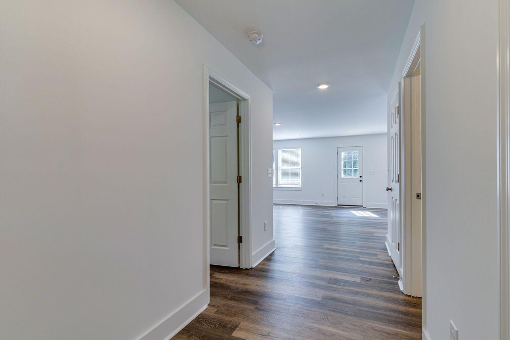 8336 Solar Ave, Cross Plains, TN 37049 - See Est. Value, Schools & More