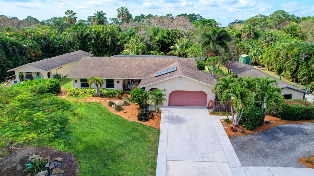 3185 Fargo Avenue, Lake Worth, FL 33467 - See Est. Value, Schools & More
