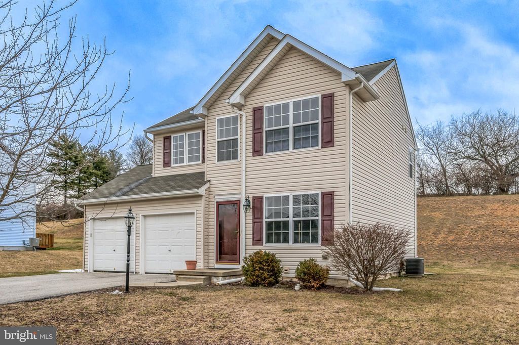 1615 Hampden Dr, York, PA 17408 | MLS# PAYK2056606 | Trulia