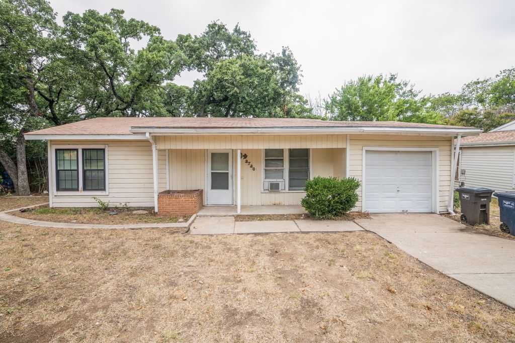 2720 Stark St, Fort Worth, TX 76112 - See Est. Value, Schools & More