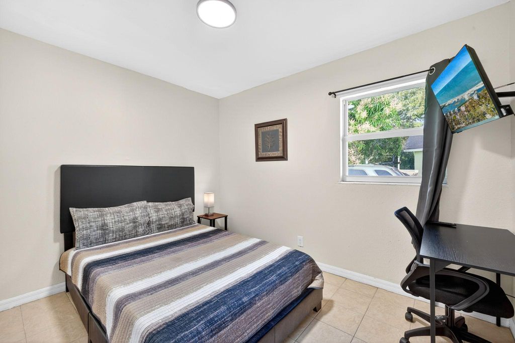 1778 Aquarius Ct #1-2, Fort Myers, FL 33916 - See Est. Value, Schools ...