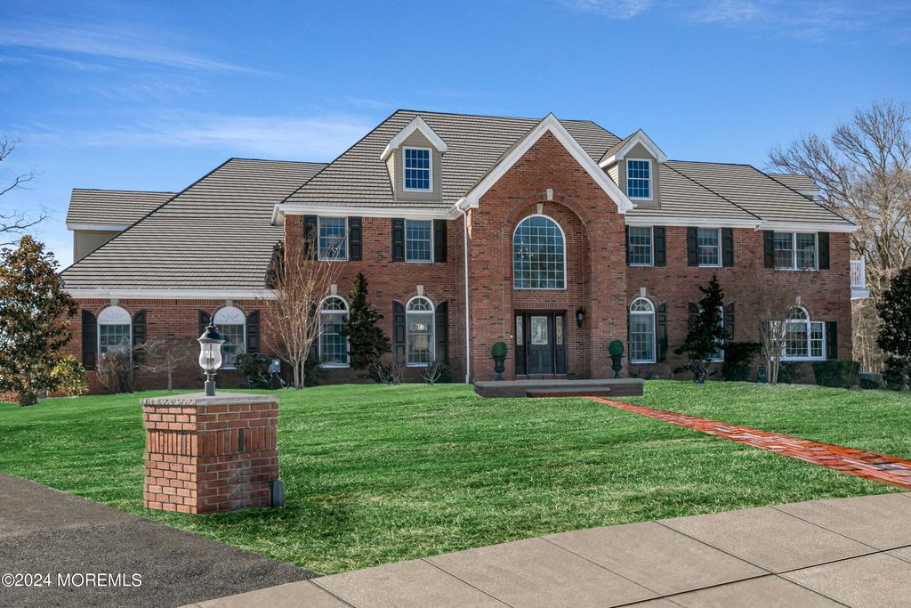 2811 Colonial Drive, Wall Township, NJ 07719 - See Est. Value, Schools ...