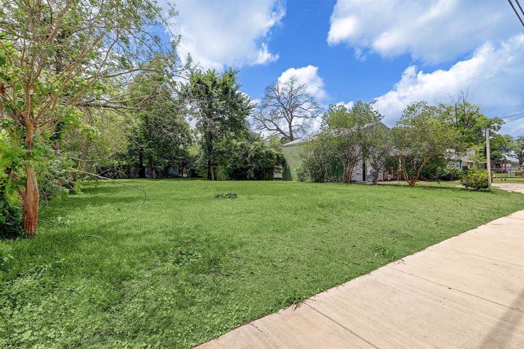 Laura Koppe St, Houston, TX 77028 | MLS# 10596033 | Trulia