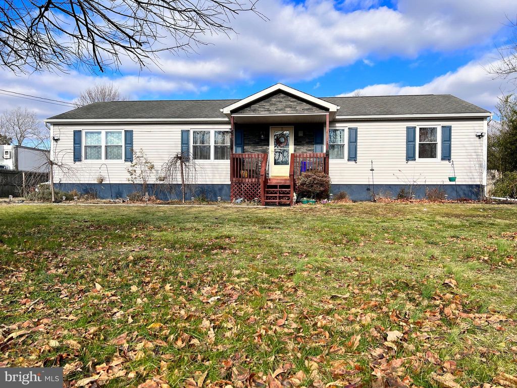 2004 Sunset Ave, Vineland, NJ 08360 | Trulia