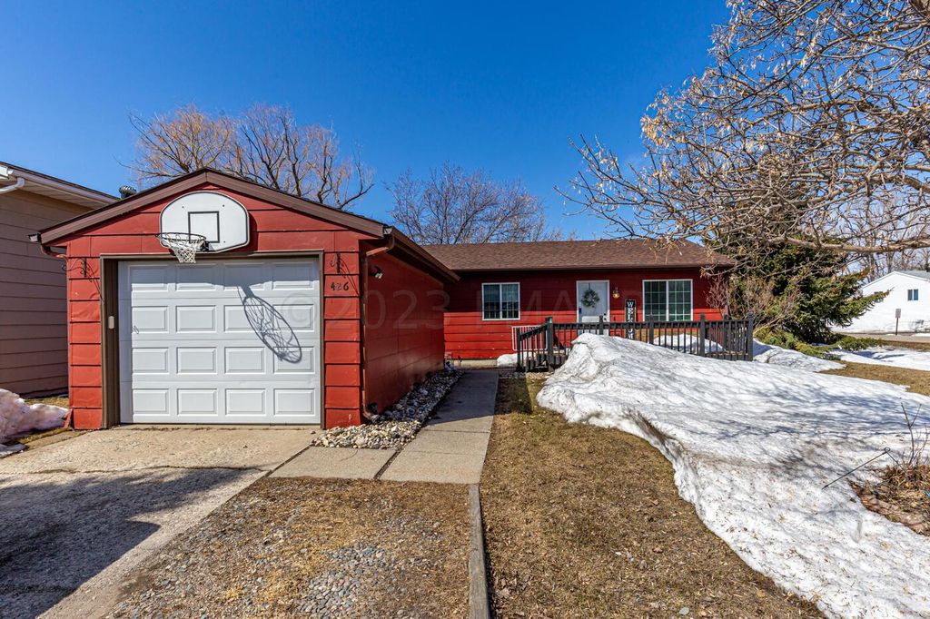 426 5th Ave, Mapleton, ND 58059 | Trulia