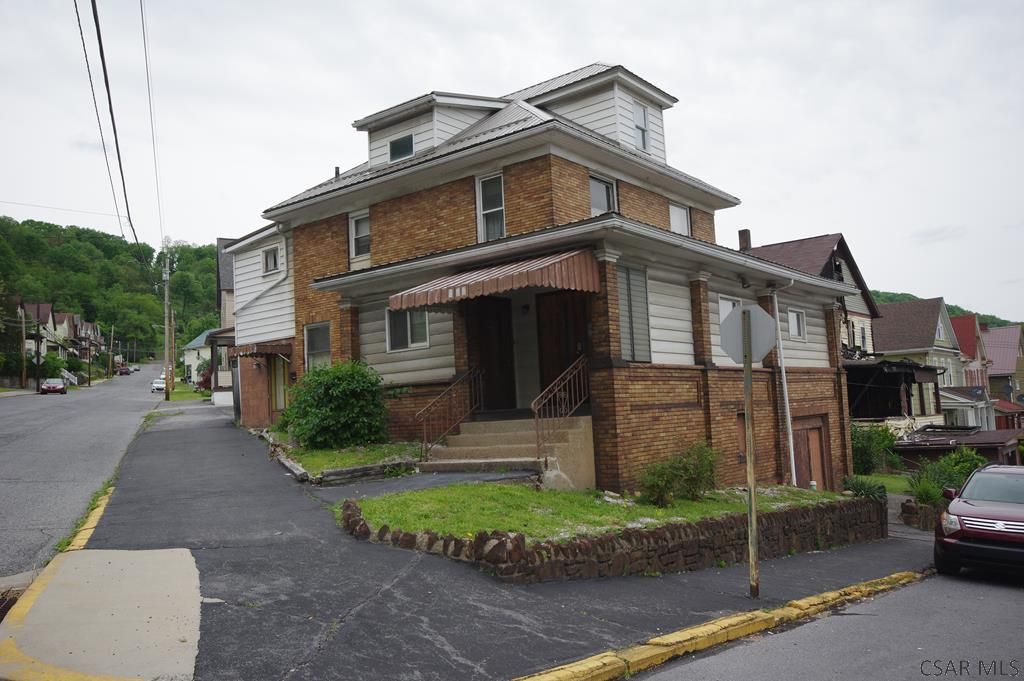 300 Main St, Conemaugh, PA 15909 - See Est. Value, Schools & More
