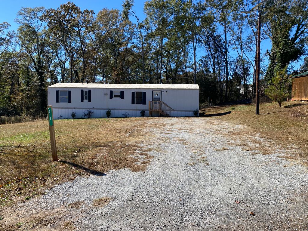 313 Amy St #2, Anderson, SC 29626 - See Est. Value, Schools & More