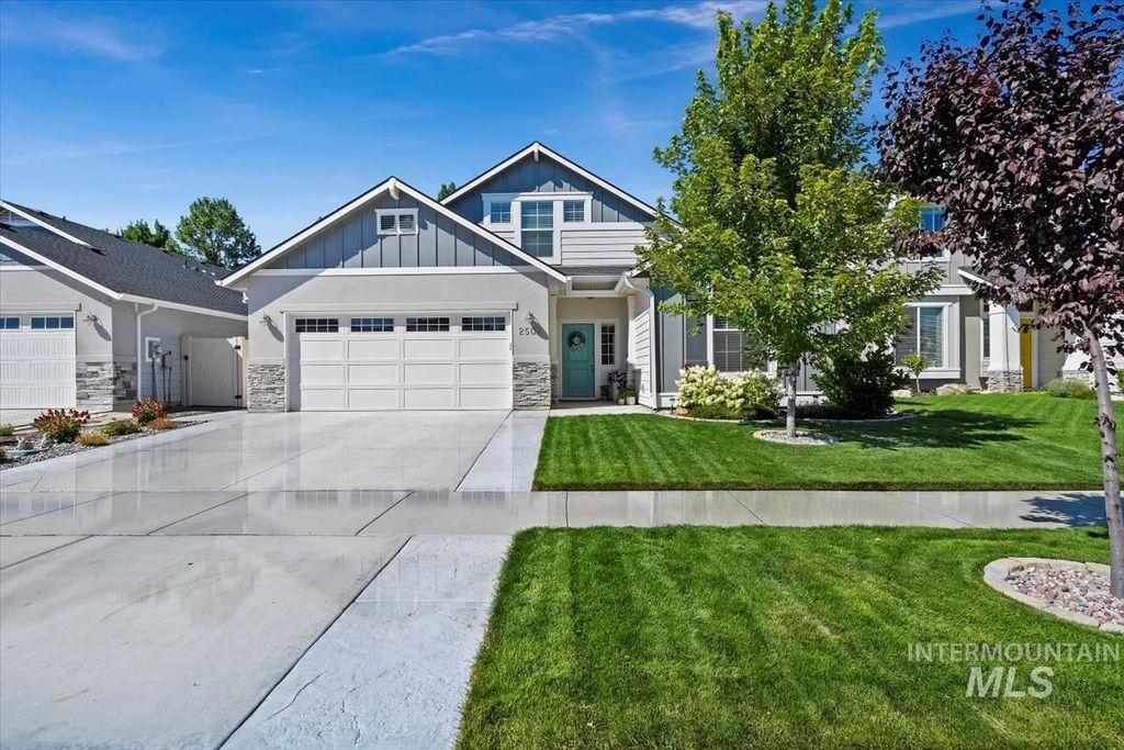 2502 E Stella Dr, Eagle, ID 83616 - See Est. Value, Schools & More