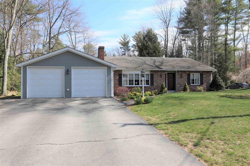 4 Rowe Drive, Fremont, NH 03044 | Trulia