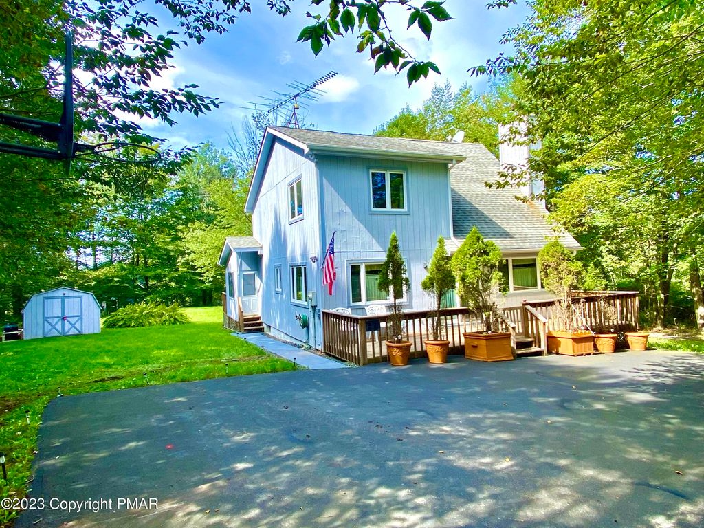 3429 Stag Ln, Tobyhanna, PA 18466 - See Est. Value, Schools & More