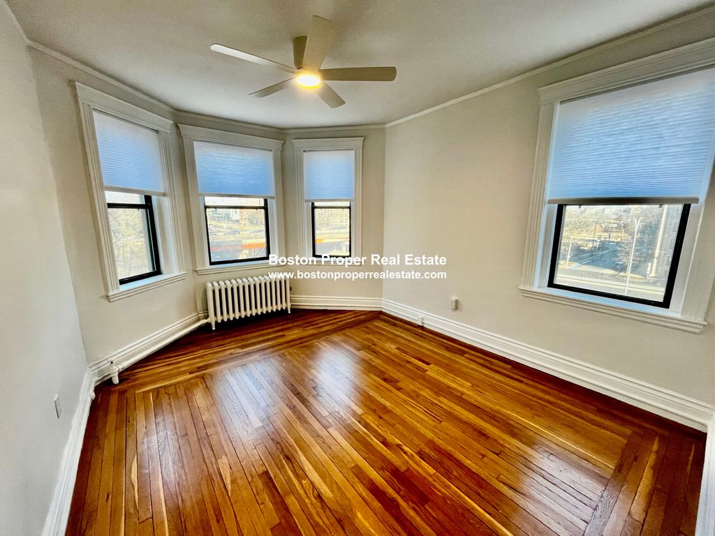 50 Charlesgate E #907, Boston, MA 02215 - See Est. Value, Schools & More