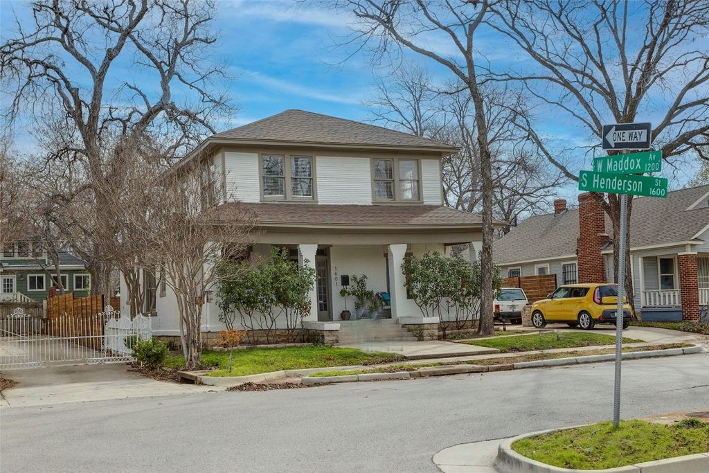 1601 S Henderson St, Fort Worth, TX 76104 | MLS# 20535978 | Trulia