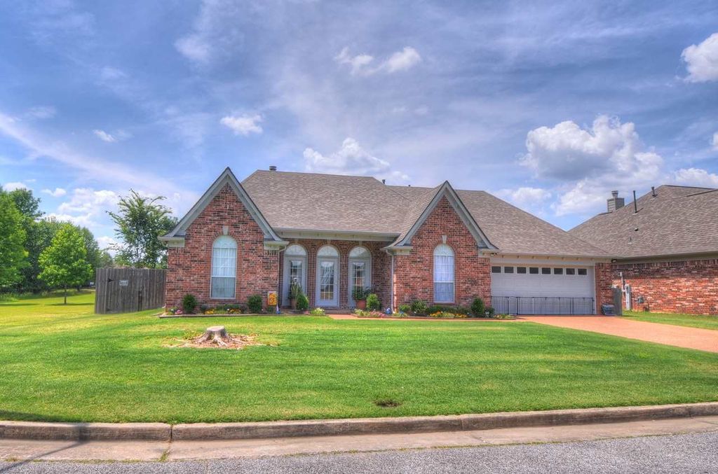 407 Lillehammer Cv #28, Cordova, TN 38018 - See Est. Value, Schools & More