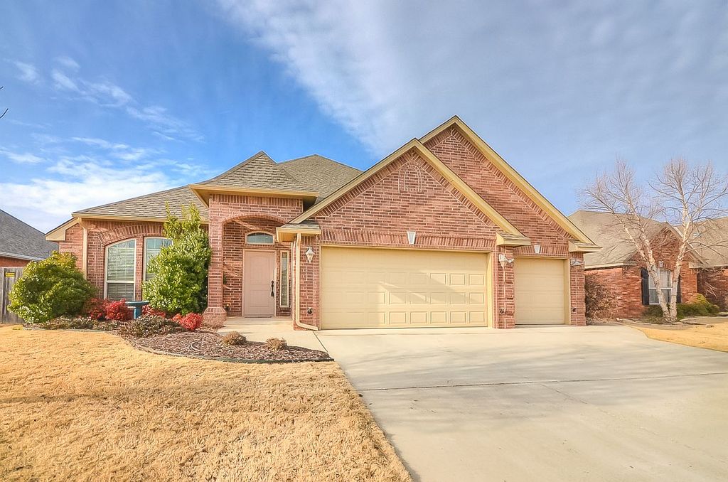 3209 Summit Crossing Pkwy, Norman, OK 73071 - See Est. Value, Schools & More
