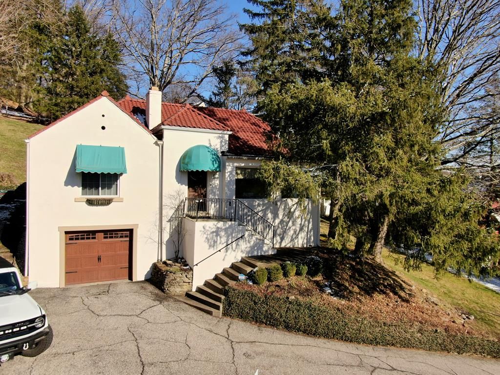 18 Fairfax Drive, Wheeling, WV 26003 | MLS# 135412 | Trulia