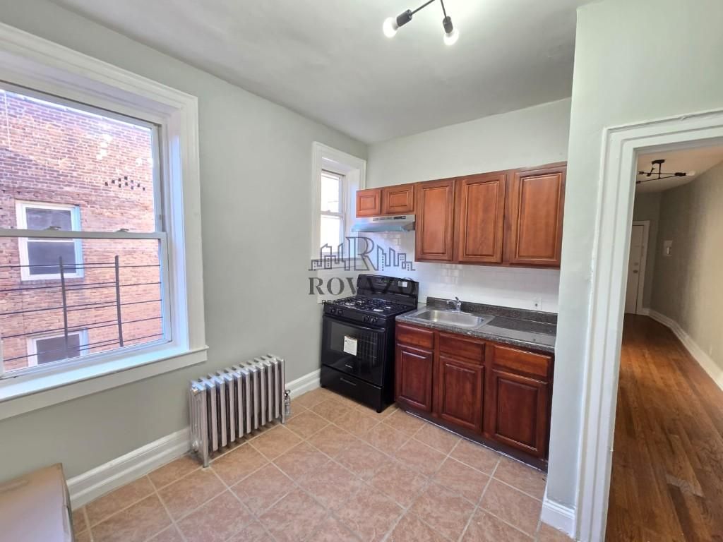 404 Union Ave #102, Irvington, NJ 07111 - See Est. Value, Schools & More