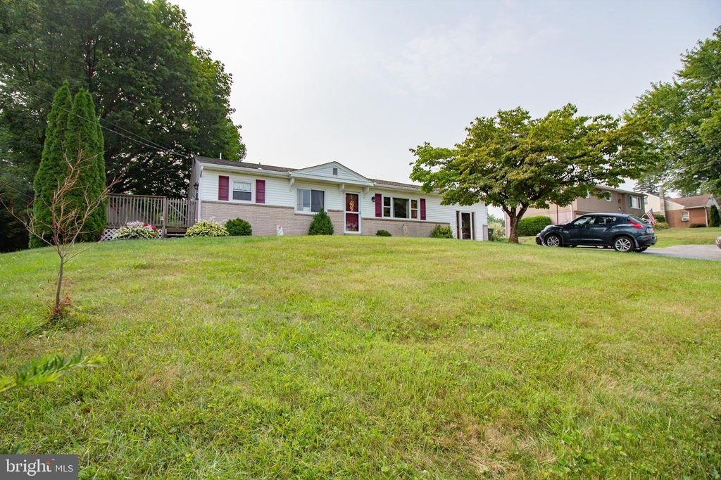 910 Manor Rd, Windsor, PA 17366 | Trulia
