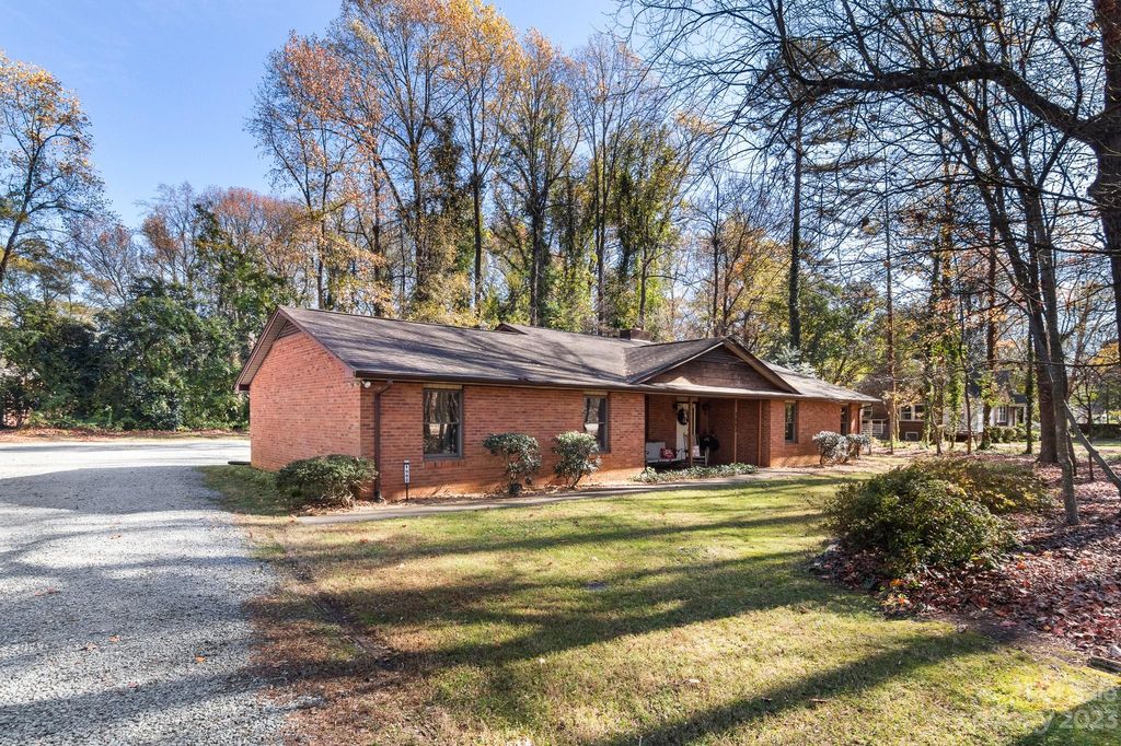 1902 W Sugar Creek Rd, Charlotte, NC 28262 | Trulia