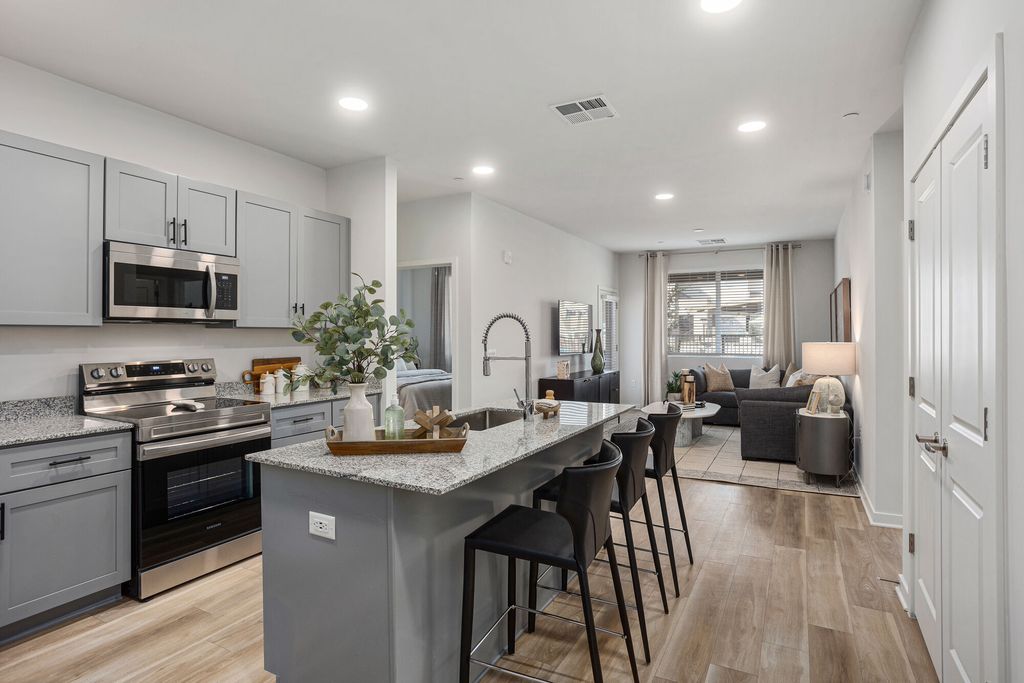 12905 W Indian School Rd #C304, Avondale, AZ 85392 - See Est. Value ...