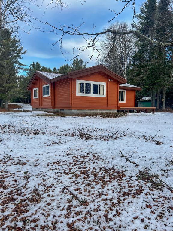 130 Mill Pond Rd, Lake Clear, NY 12945 | MLS# 200914 | Trulia