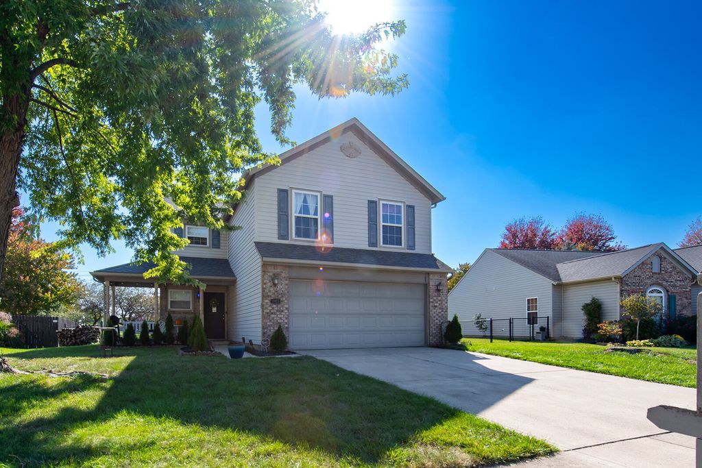 10653 Summerwood Ln, Fishers, IN 46038 - See Est. Value, Schools & More