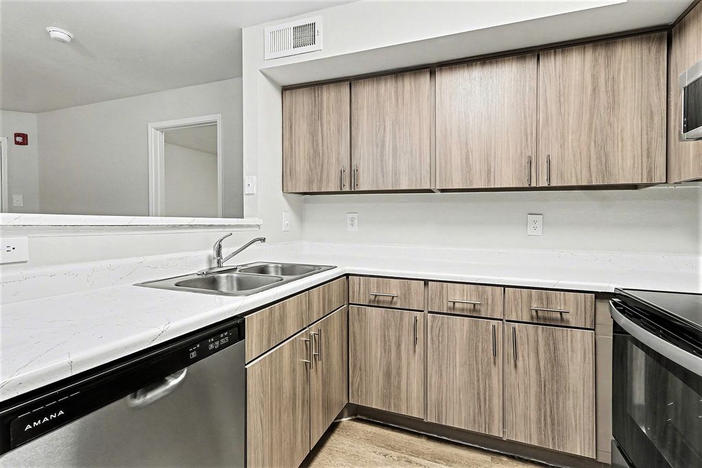 25469 Borough Park Dr #1233, Spring, TX 77380 - See Est. Value, Schools ...