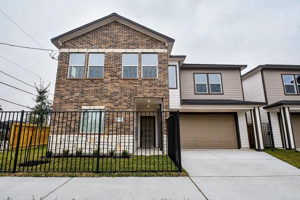 2307-2309 Gagne 4911 4913 Nichols St, Houston, TX 77020 | MLS# 84175179 ...