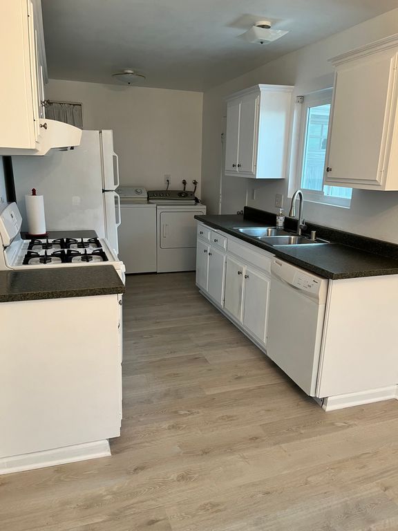 3655 Campus Dr #3655, Oceanside, CA 92056 - See Est. Value, Schools & More