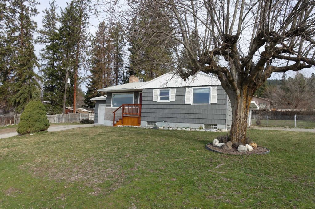 967 E 7th Ave, Colville, WA 99114 - See Est. Value, Schools & More