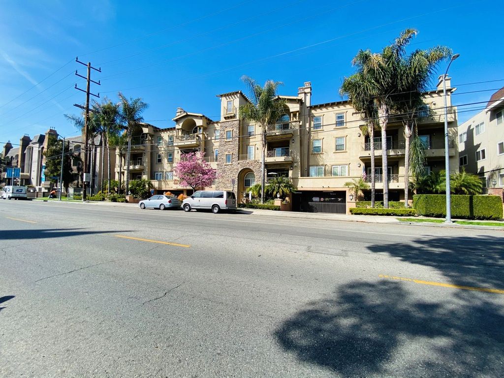 10715 Camarillo St #308, North Hollywood, CA 91602 - See Est. Value ...