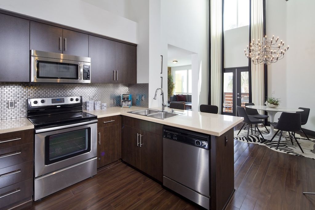 1714 N McCadden Pl #6041894, Los Angeles, CA 90028 - See Est. Value ...