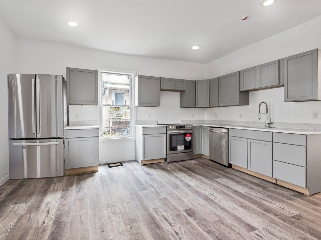 42 William St #1, Worcester, MA 01609 - Trulia | Trulia