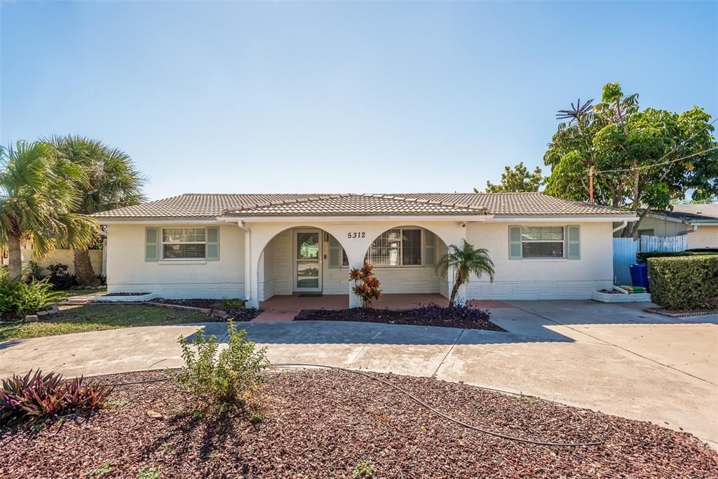 5312 Flora Ave, Holiday, FL 34690 - See Est. Value, Schools & More