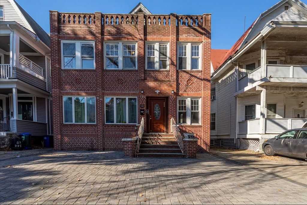 538 E 9th St #1, Brooklyn, NY 11218 - Trulia | Trulia