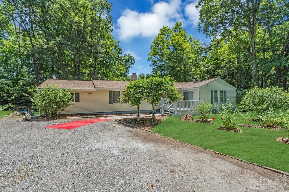 3 Howard Dr, Newton, NJ 07860 | MLS# 2500263R | Trulia